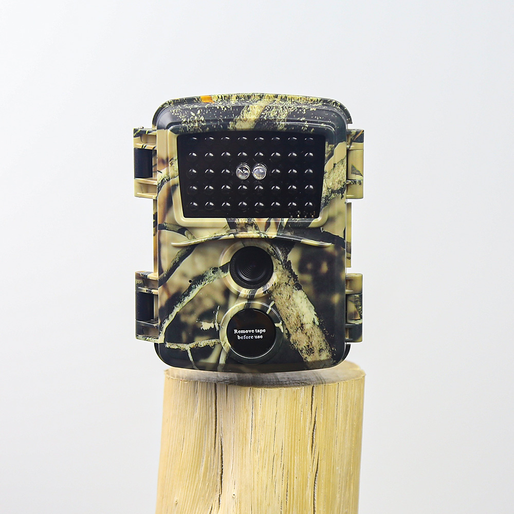 HunterCam PR600C 20MP Mini Game Camera Trap with IP54 Waterproof 38pcs ...