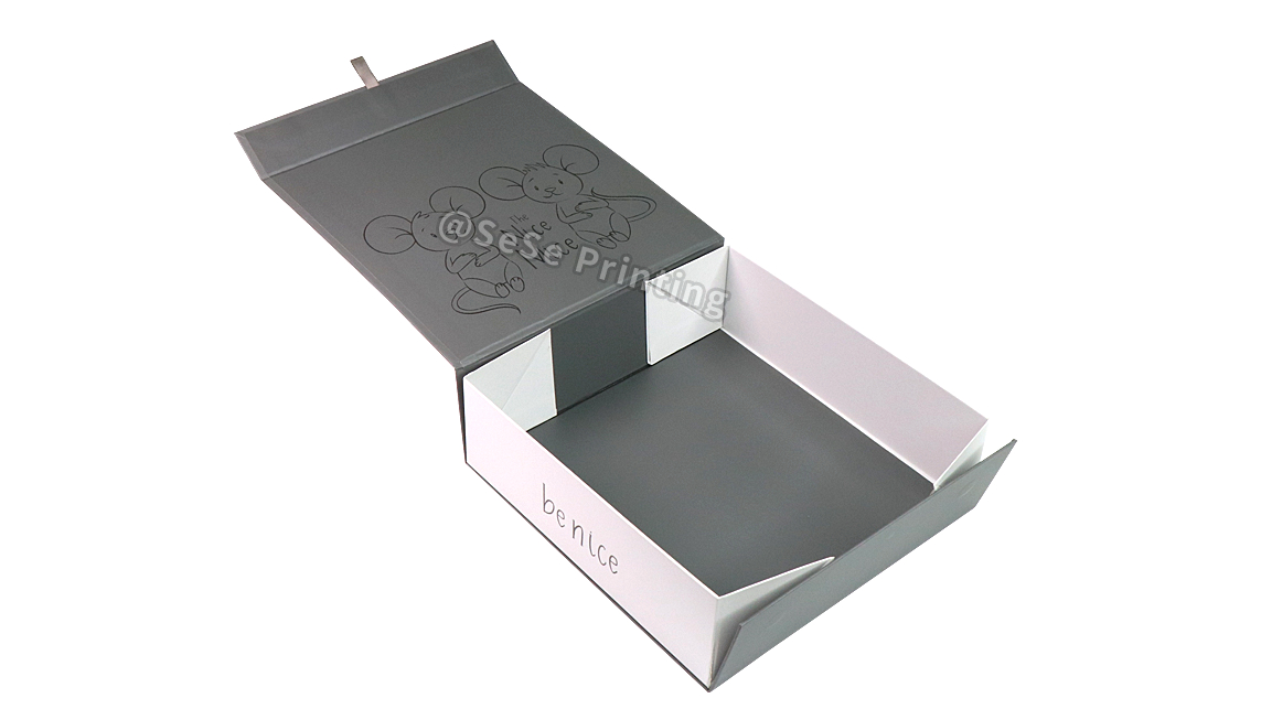 Custom Collapsible Gift Box with Magnetic Closure