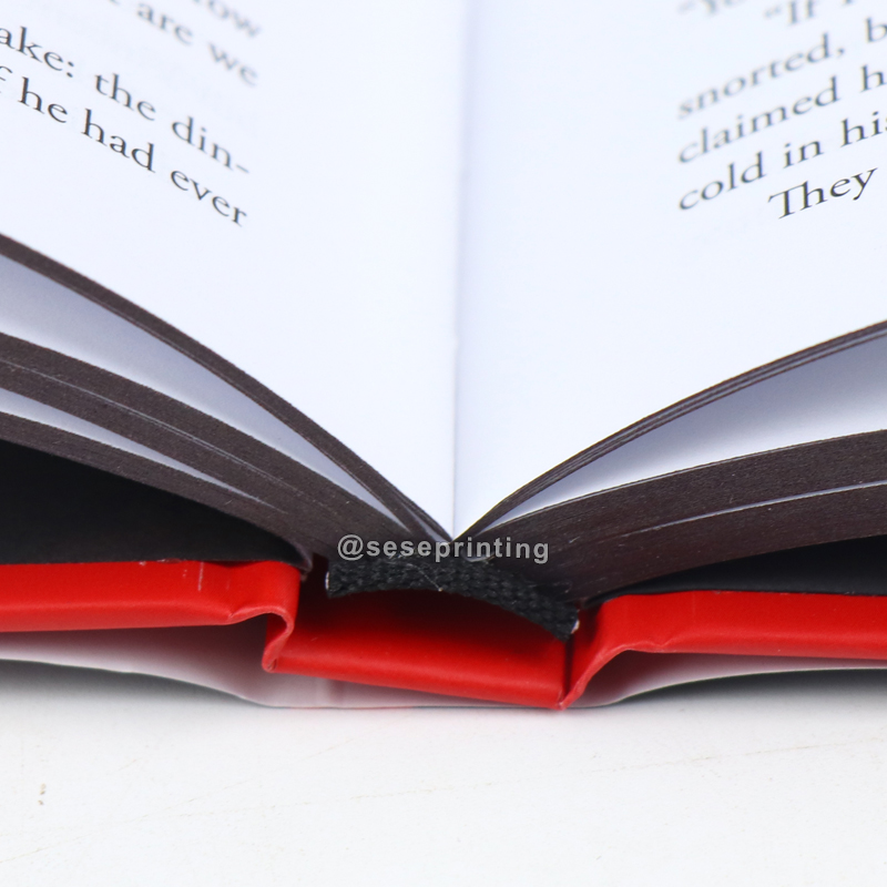 Custom Sprayed Edge Hardcover Book Embossed Cover Book Novels Printing