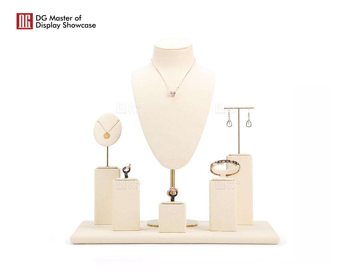 DG Showcase Beige Jewelry Display Stand Rack Props For Store Showcase ...