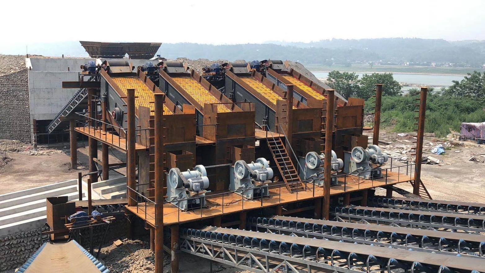 How to choose the most suitable crusher machine for each crushing stage ...