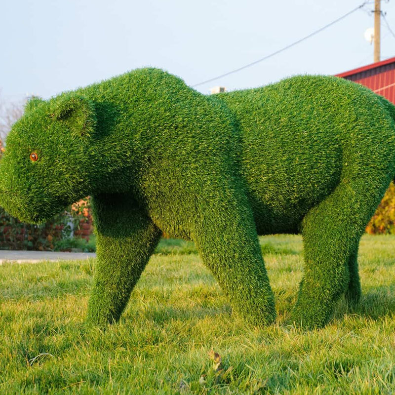 Art in the Green: Exploring the Allure of Artificial Grass Sculptures ...