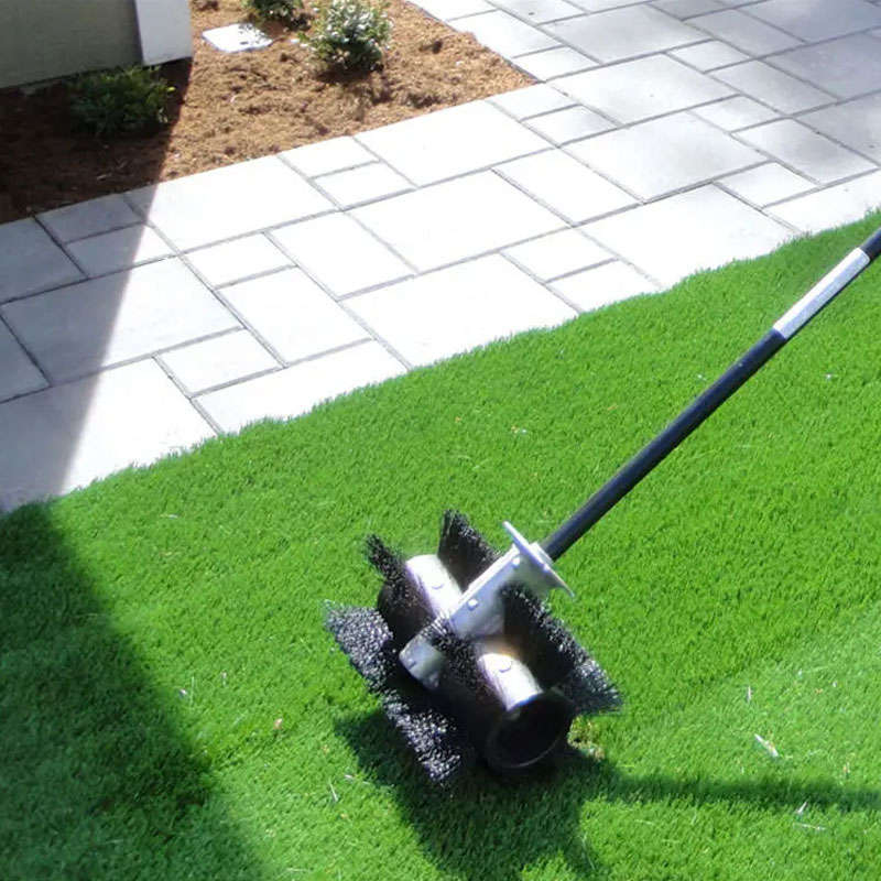 Artificial grass maintenance equipment | Doleader