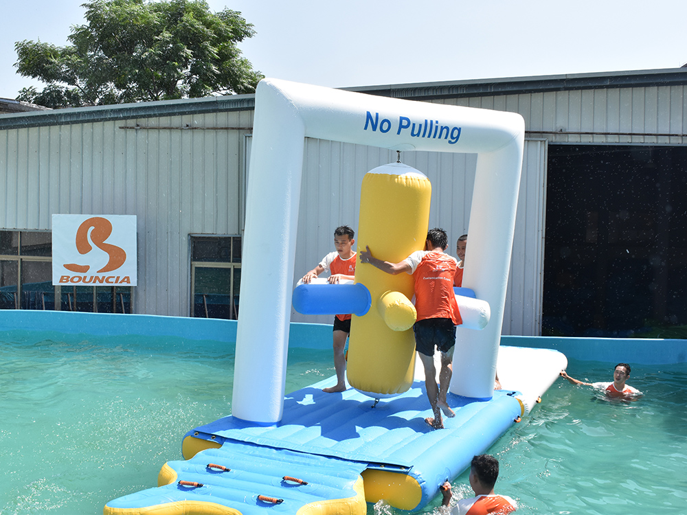 Water Park Inflatable Water Toys For Kids - Spin Door