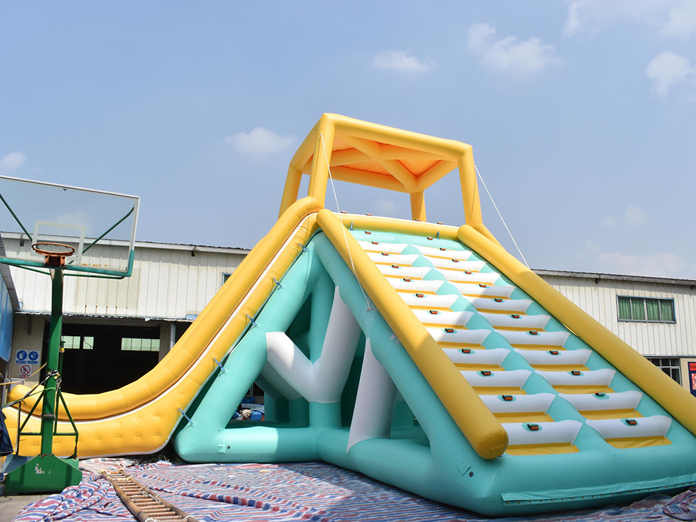 Bouncia Inflatable Giant Water Blob With Tower For Sale