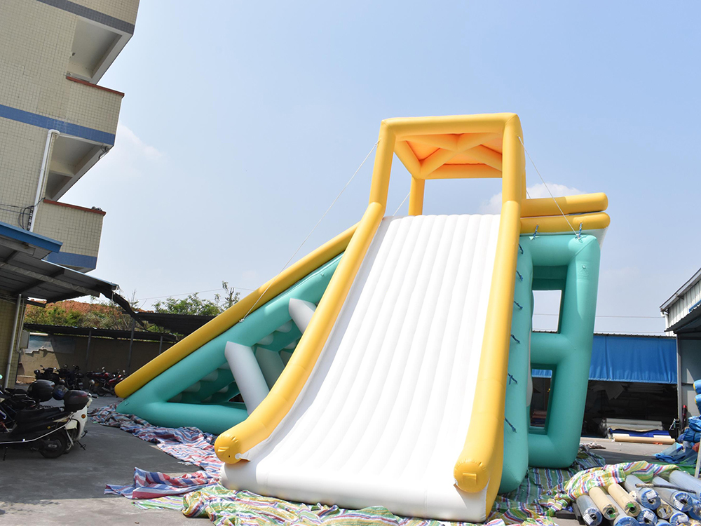 Bouncia Inflatable Giant Water Blob With Tower For Sale