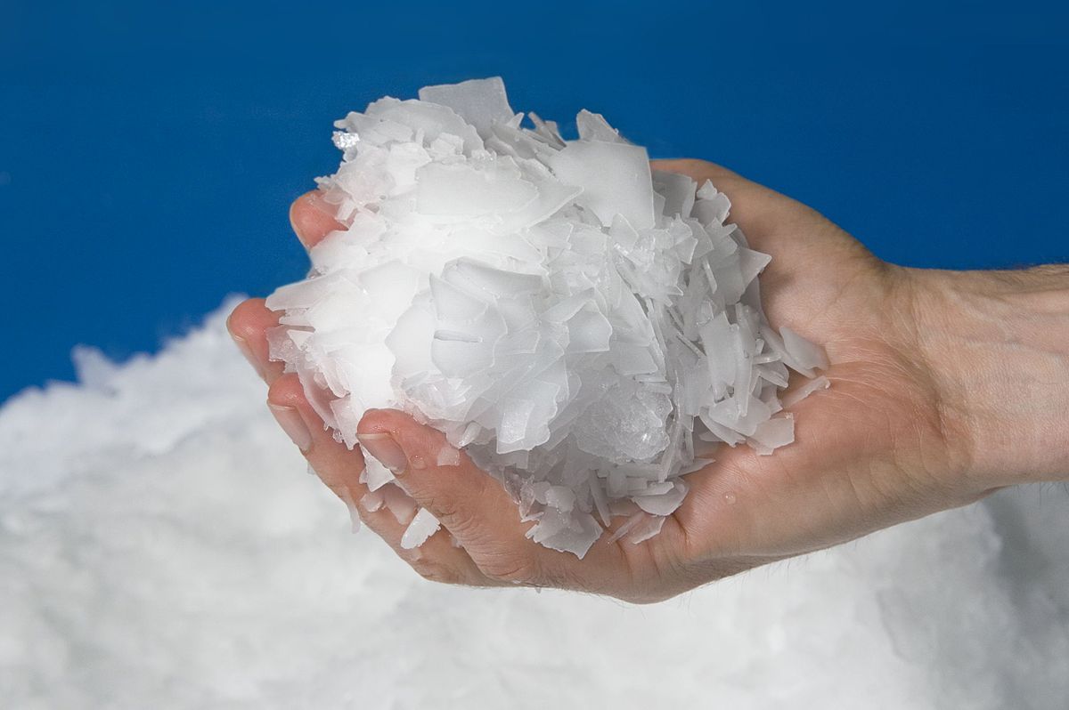Understanding Flake Ice Machines: Air Cooling vs. Water Cooling | CBFI