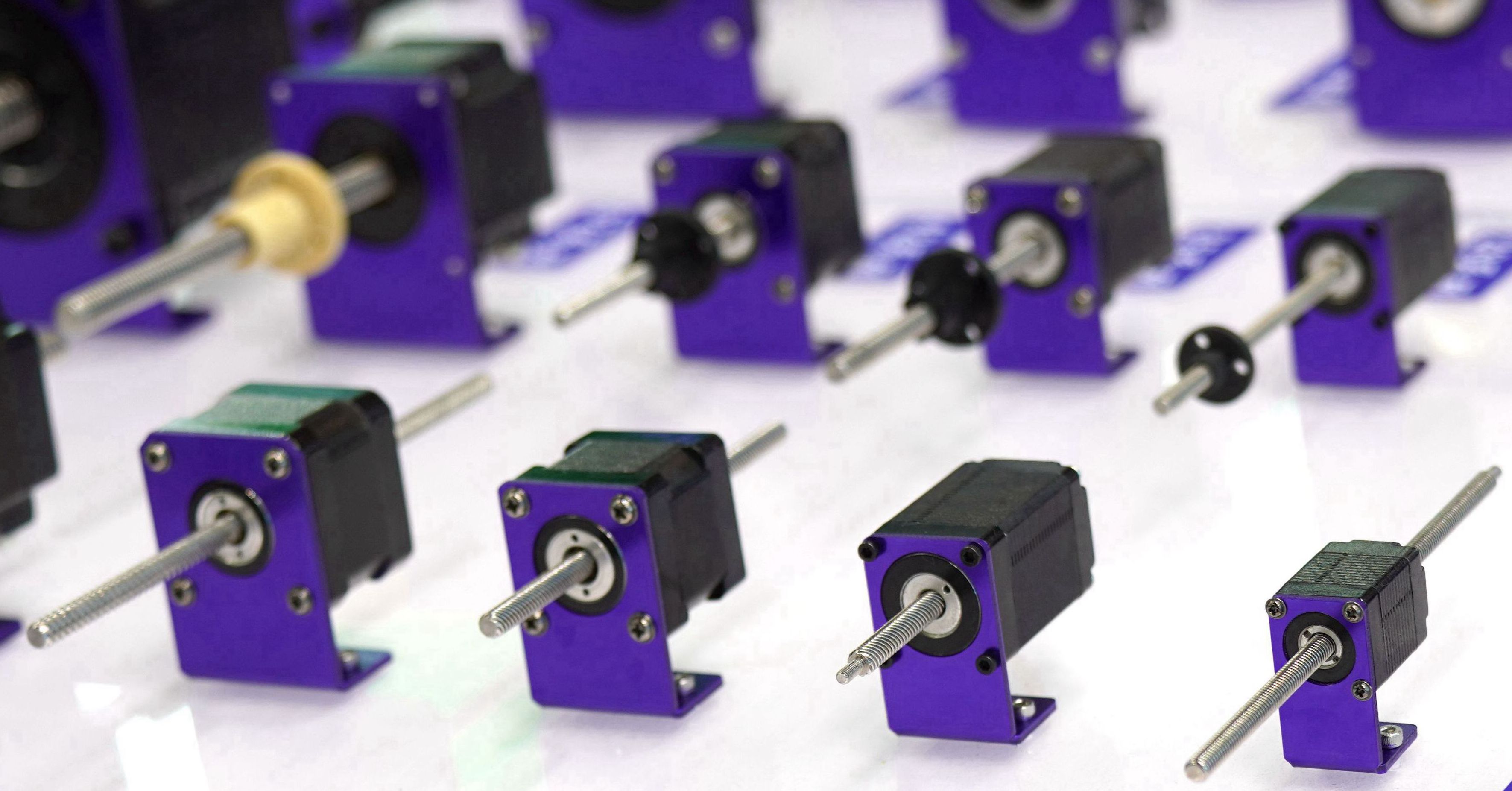 Q2: Services and Products Offered by Smooth Motor.