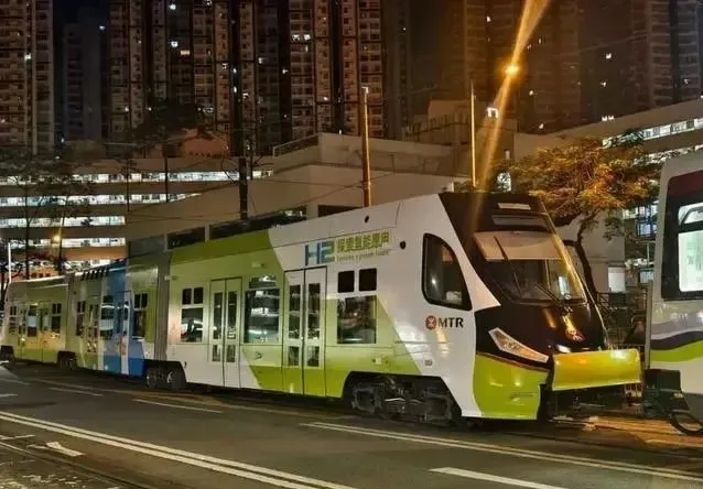 China's Hydrogen-Powered Rail Trains Lead the World | FOXTECH ROBOT