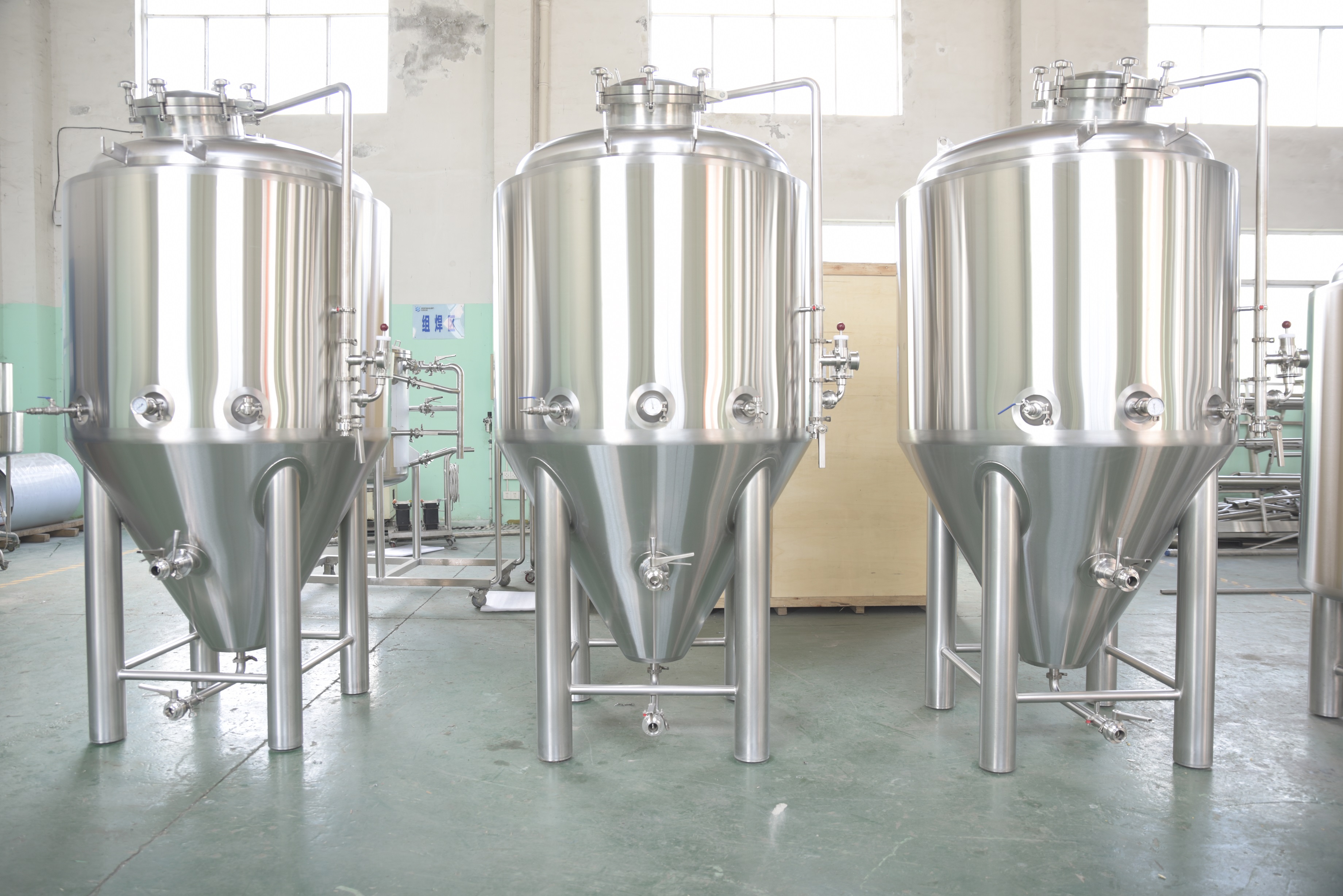 How Does A Beer Fermentation Tank Work? | NFE Machinery