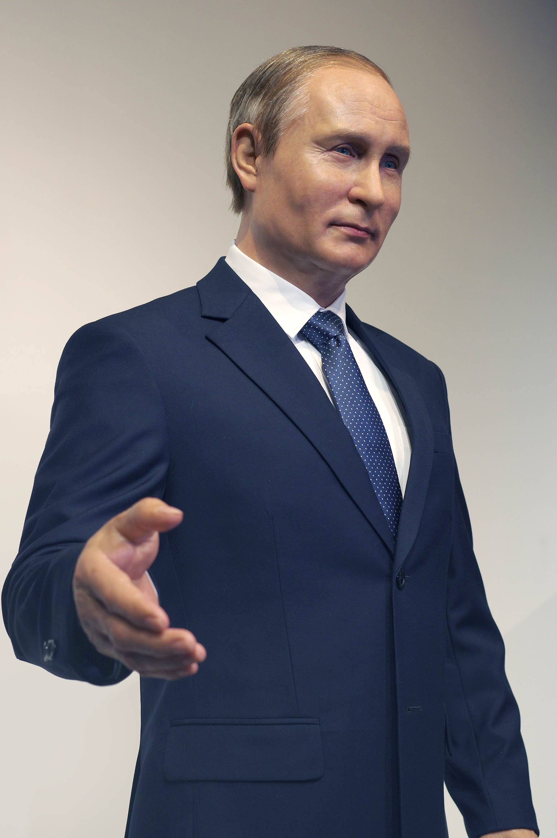Living Vladimir Putin Lookalike Wax Statue for Attractions | DXDF ...