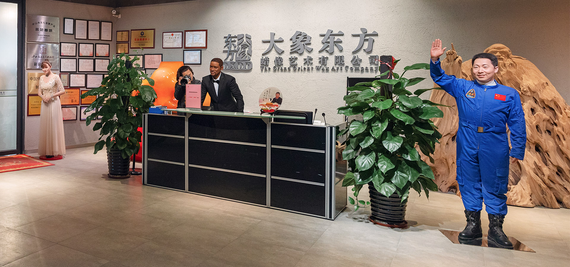 Wax Museum Project, Wax Figure Manufacturer | DXDF Art