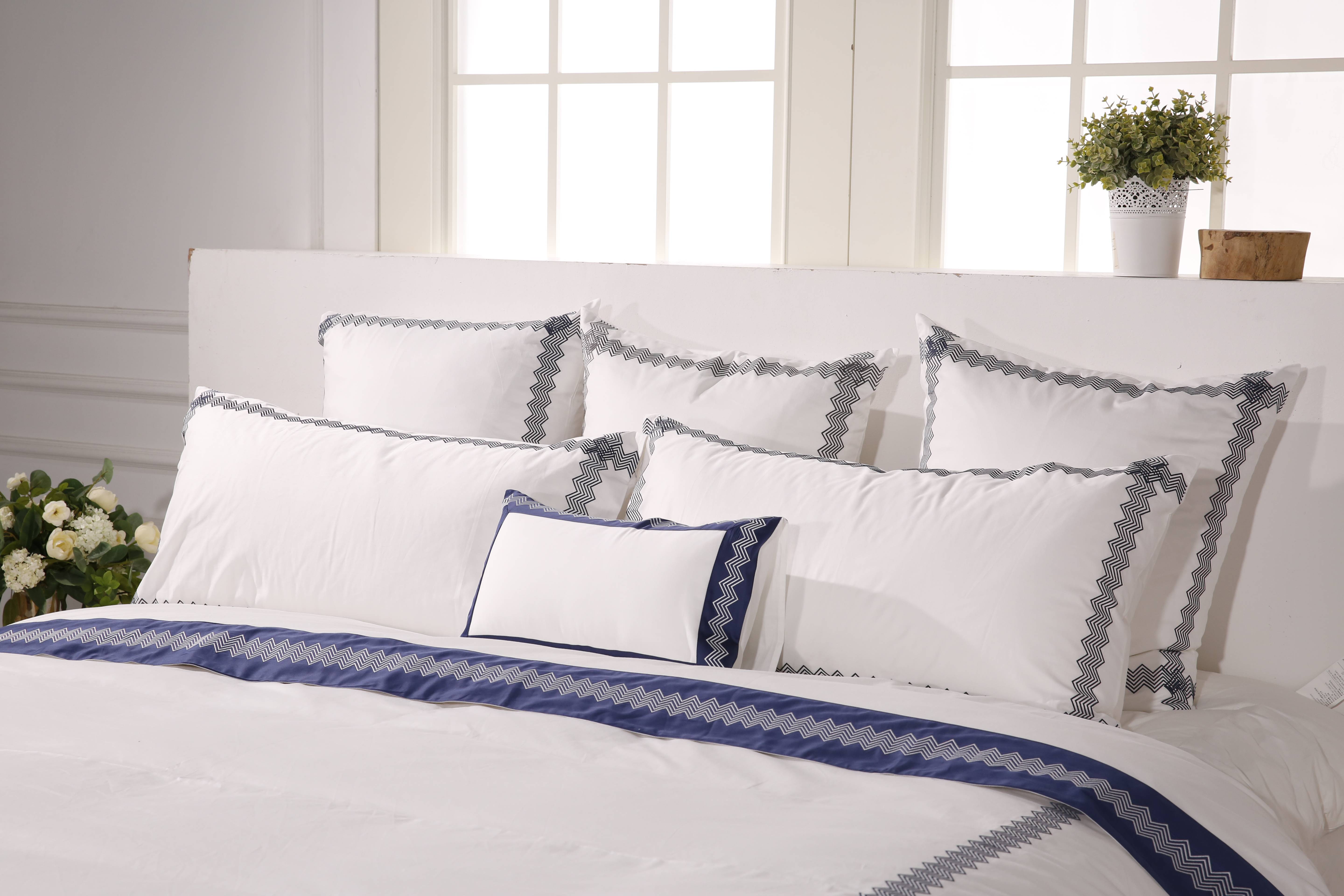 Professional Hotel Bedding Collection manufacturers