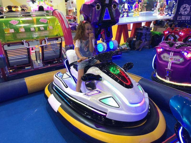 Best Selling Amusement Park Drift Electric Battery Motorboat Bumper Car ...