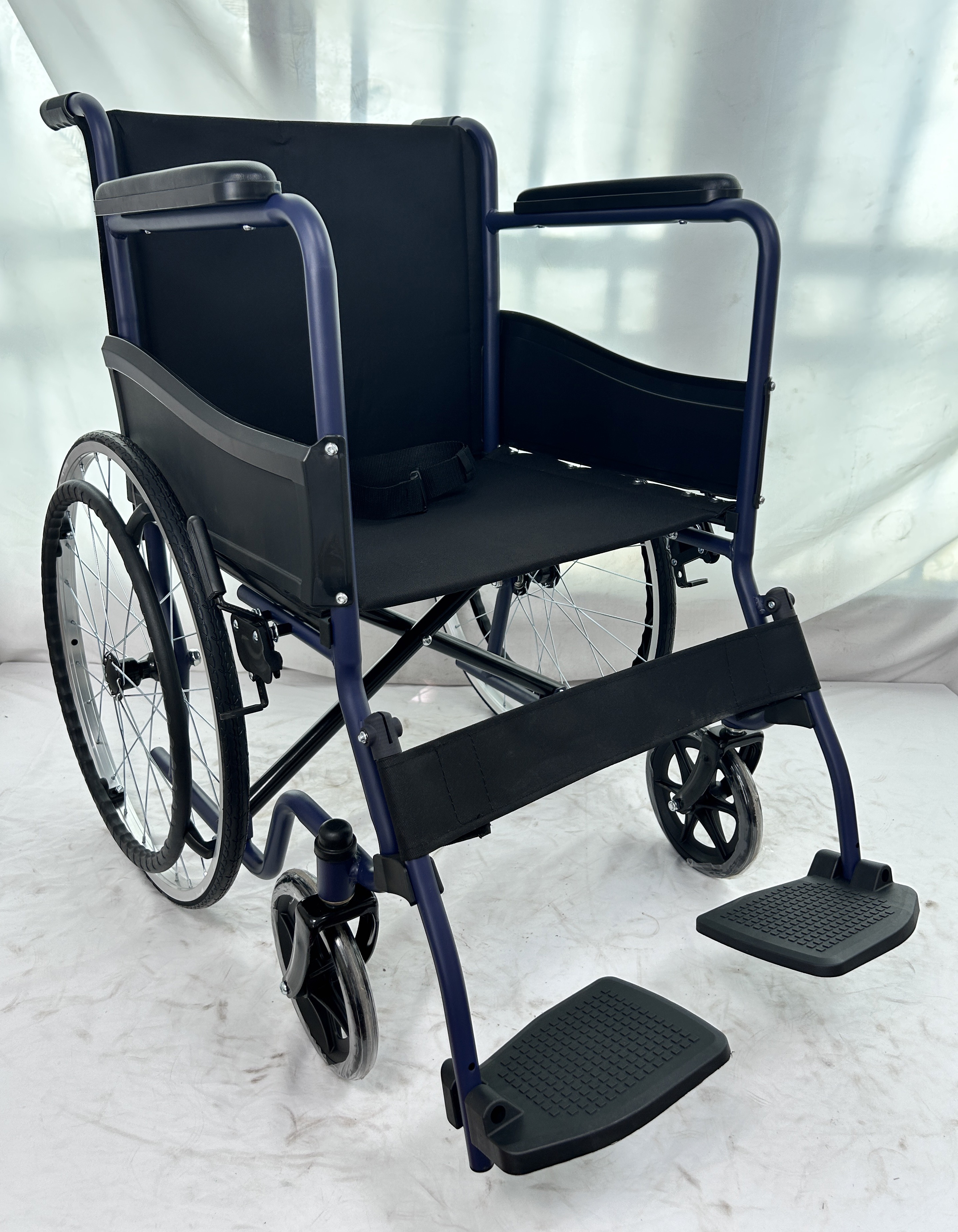 TSW812 Manual wheelchair with iron frame and purple-blue sand paint ...