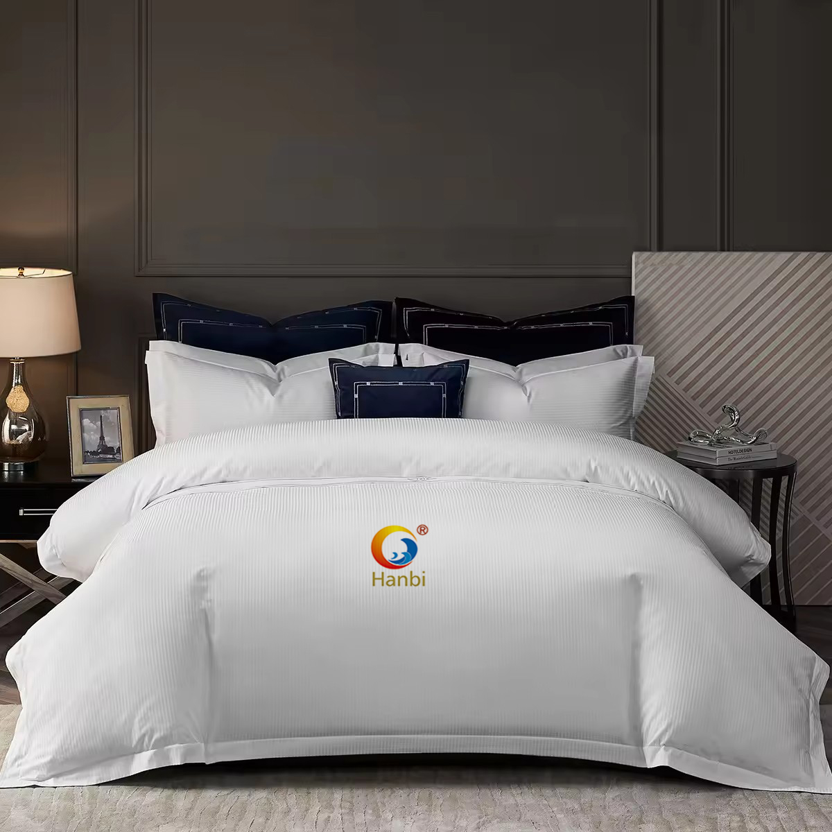 Learn what kinds of hotel linen textures and their advantages and ...