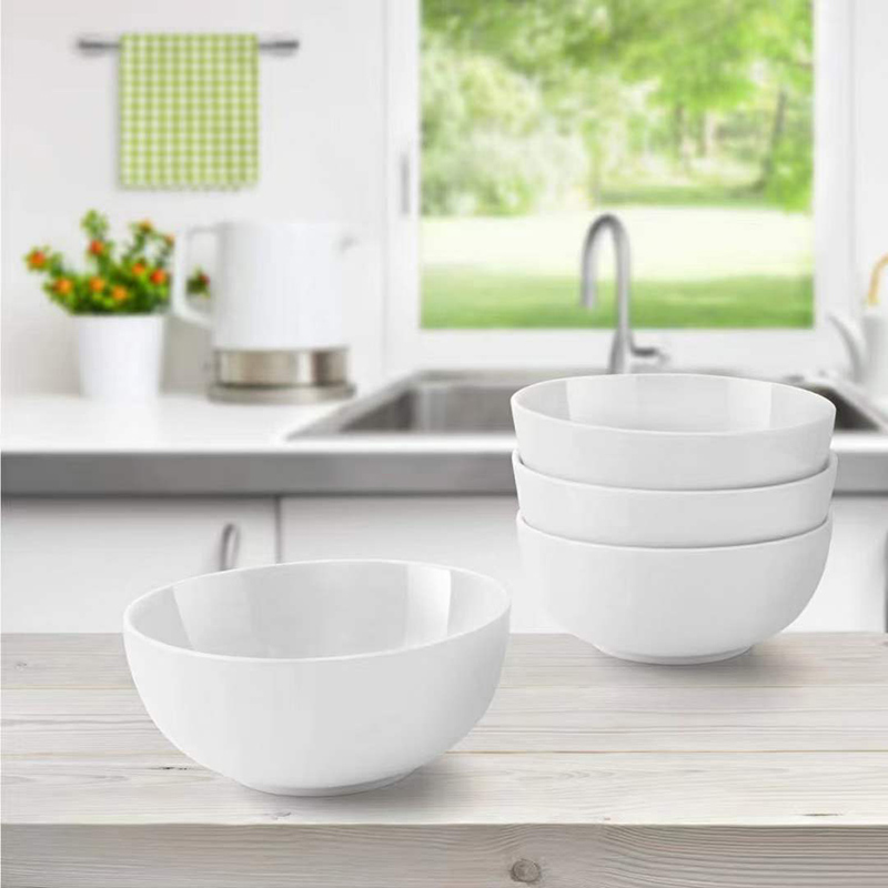 Difference between hard porcelain and soft porcelain