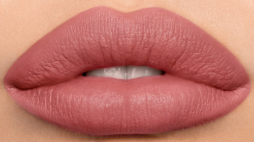How to Wear Pink Matte Lipstick Like a Pro? | Banffee Makeup