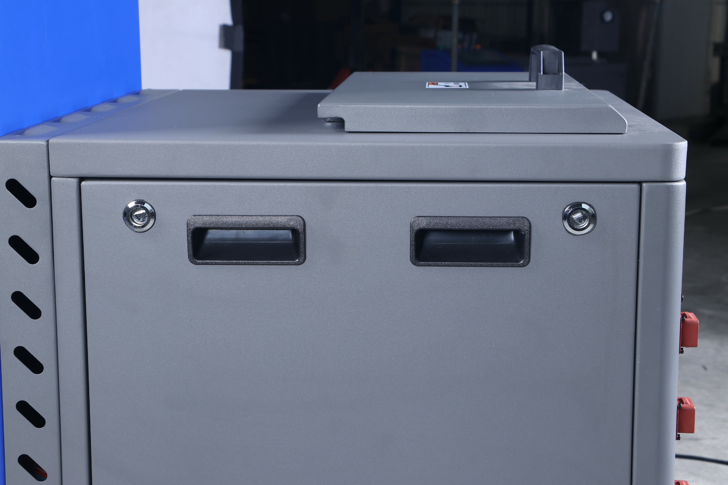 C30 Melter with Innovative Intelligent Temperature Control System