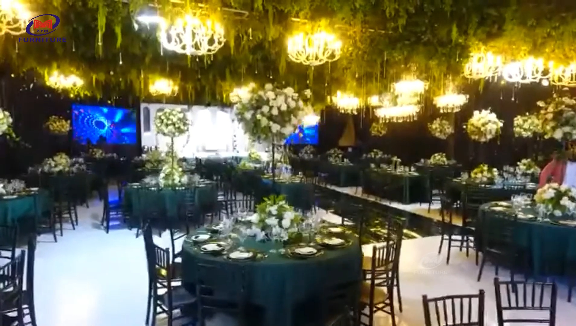 France-Romantic Banquet Hall Layout | XYM