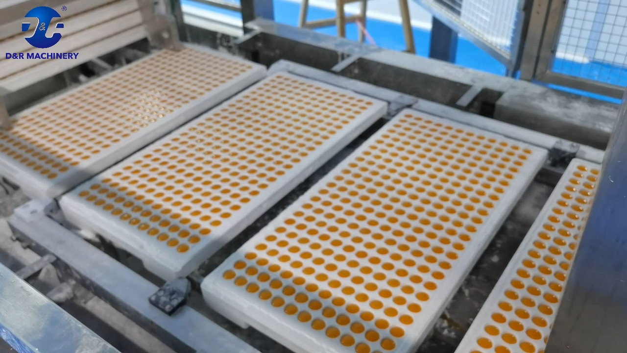 Automatic starch mogul line