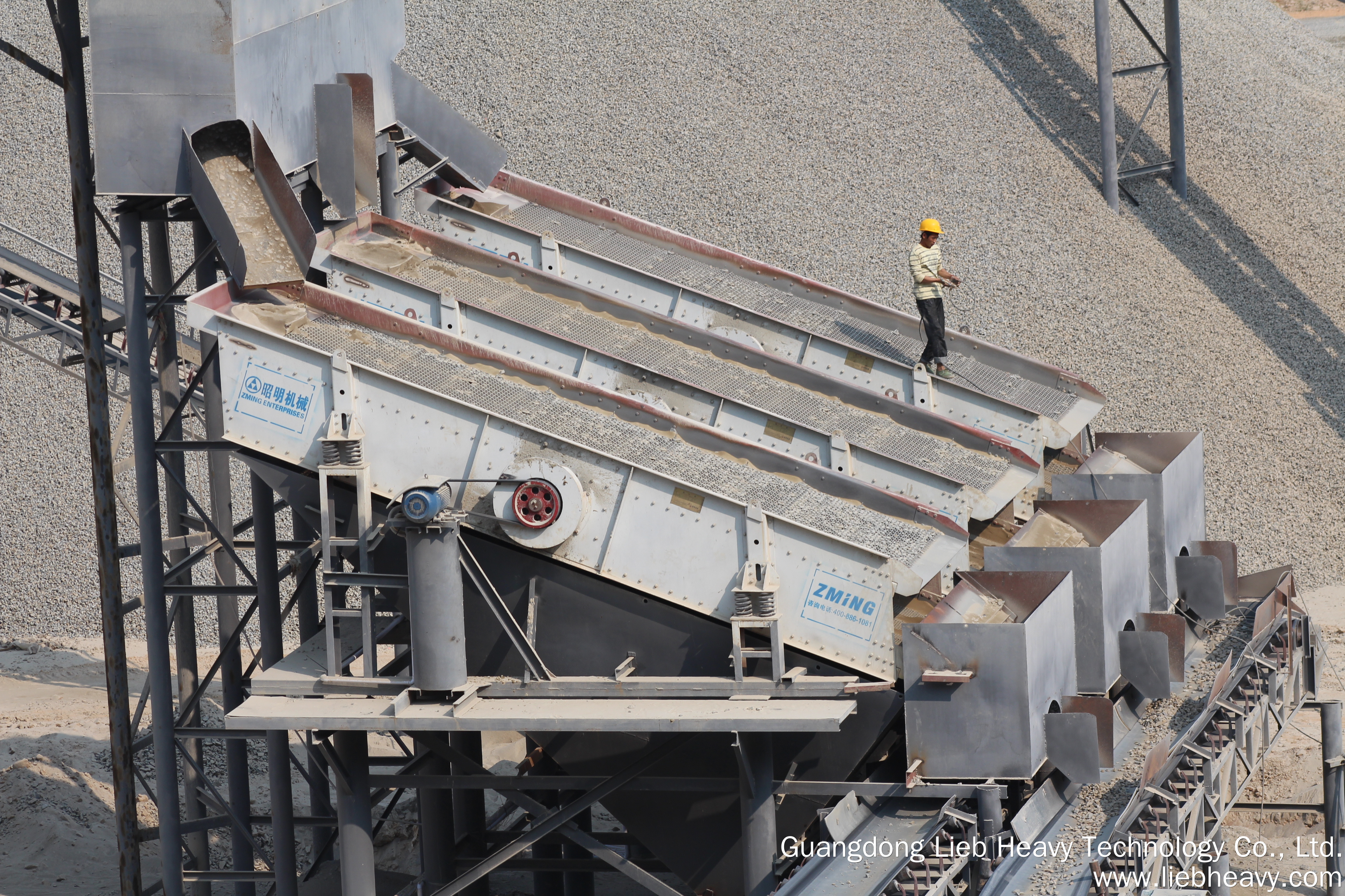 Three ways to improve the screening efficiency of your crushing line ...