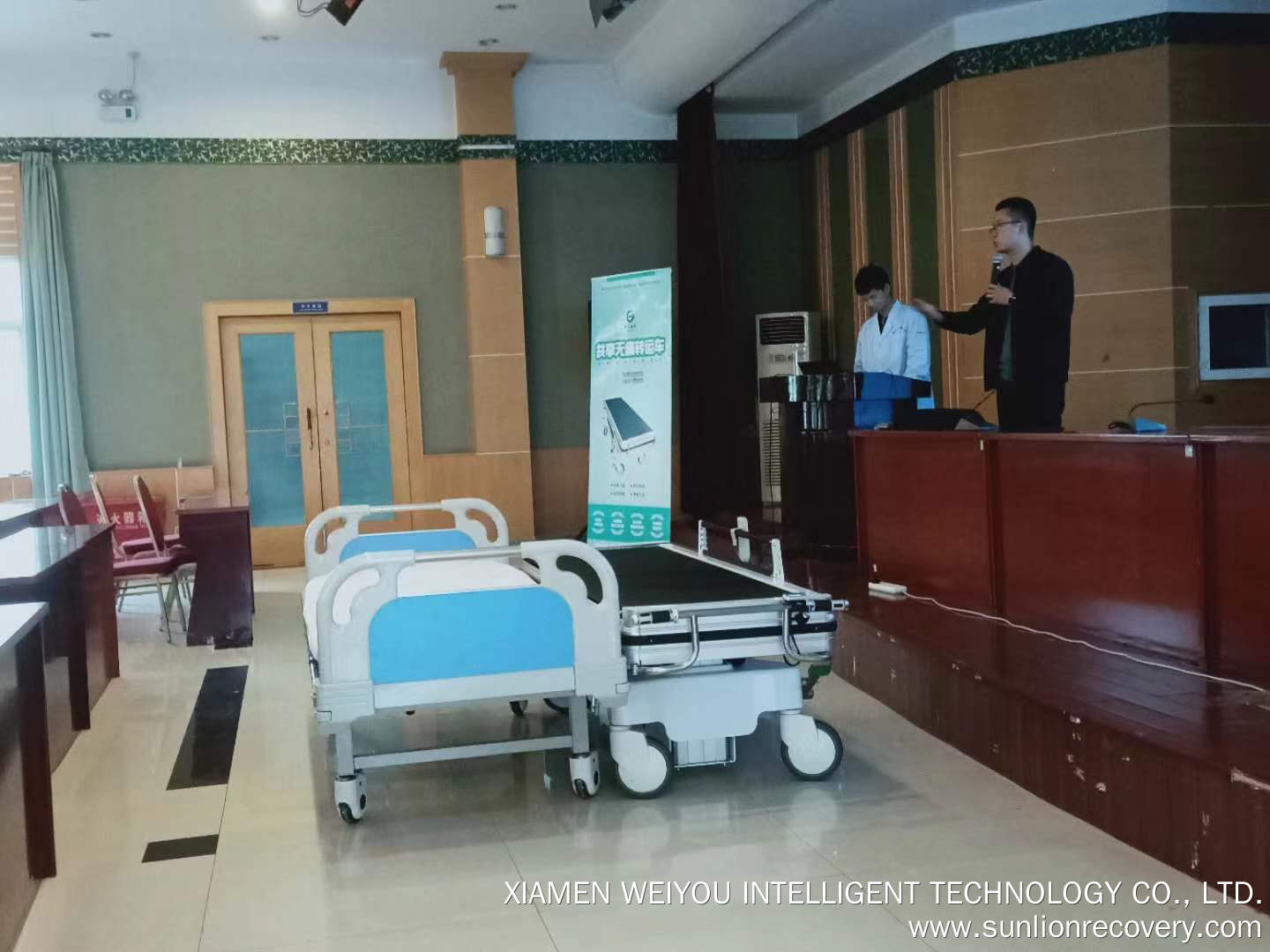 Negotiation on the application of automatic patient transfer bed ...